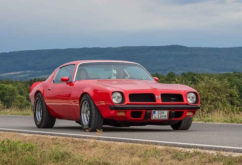 10 Most Iconic American Muscle Cars Ever (2025)