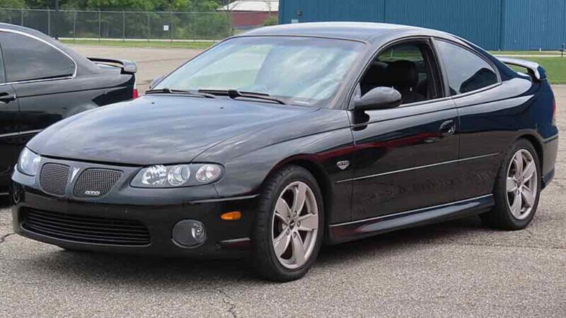 Top Fastest Cars Under $10K: Budget Friendly Speed Machines