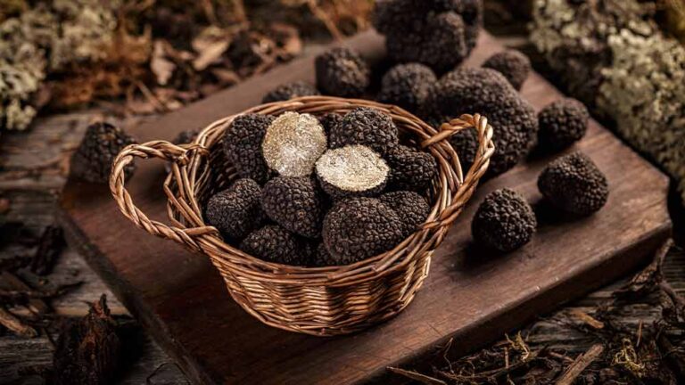 Naturally Black Foods That Are Packed With Nutrients